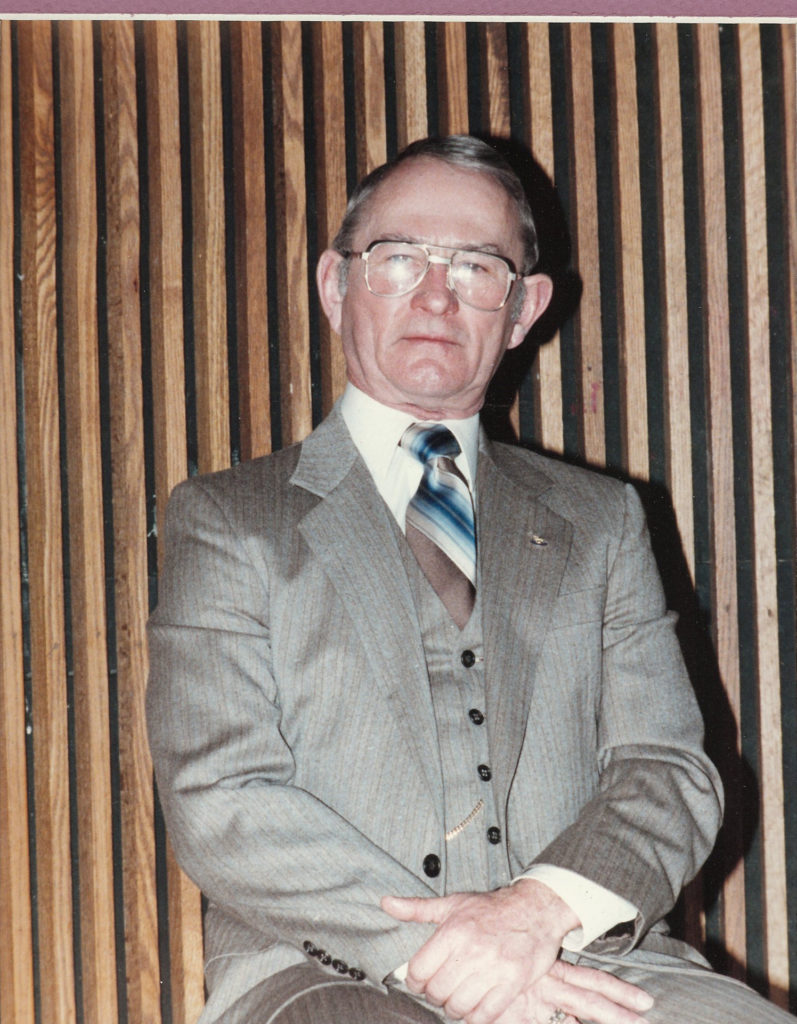 William Mann - Illinois Wrestling Coaches and Officials Association